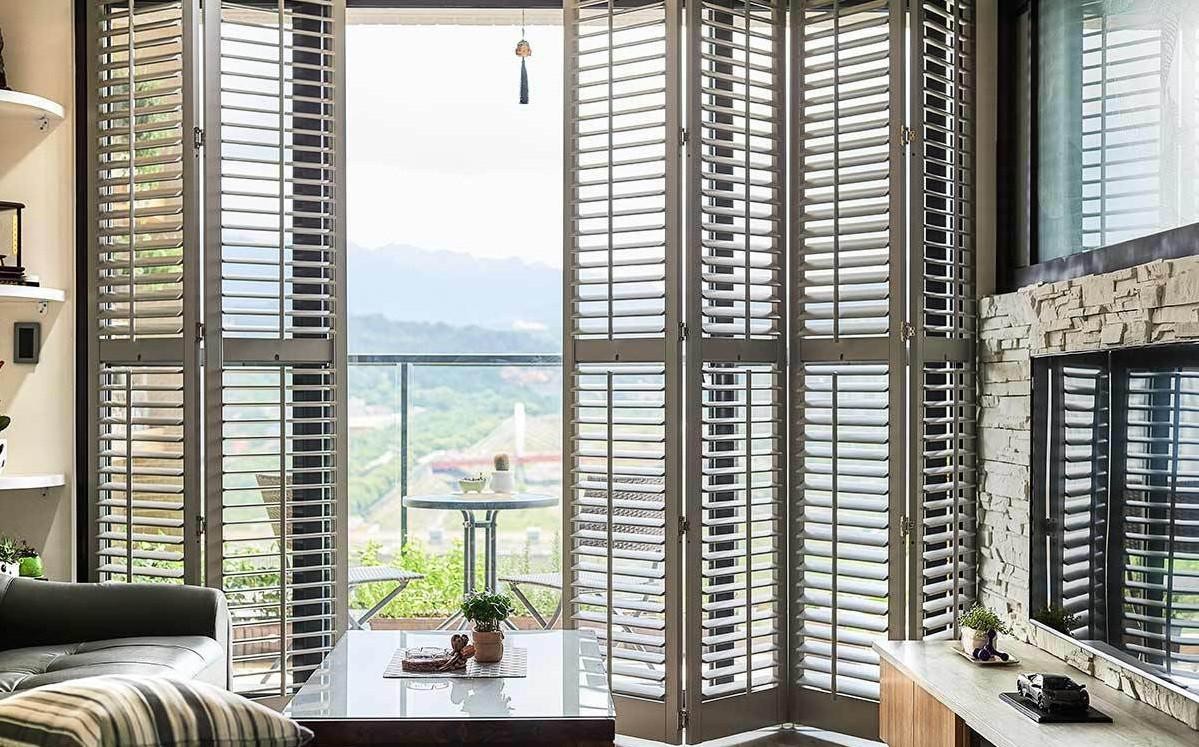 White Color Surface Glass Louver Doors , Aluminium Frame French Doors ...